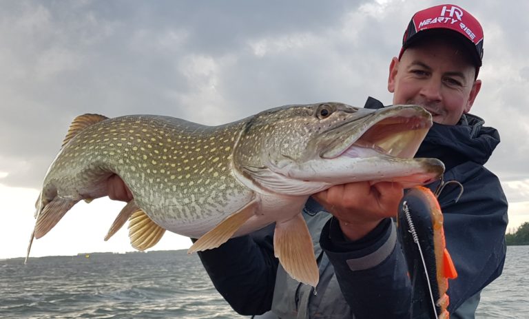 Big bait fishing with the Hearty-Rise Predator II BC PR-8001XH